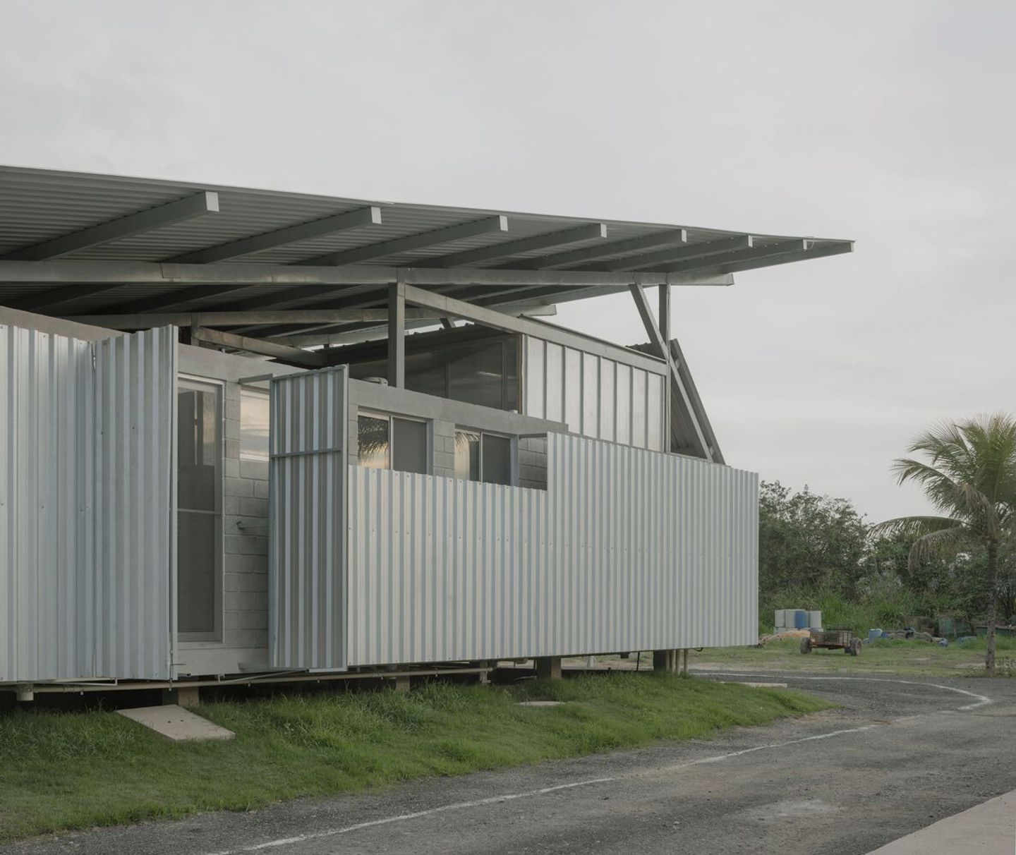 Lets Fly Biofactory: A Landmark in Sustainable Industrial Architecture ...